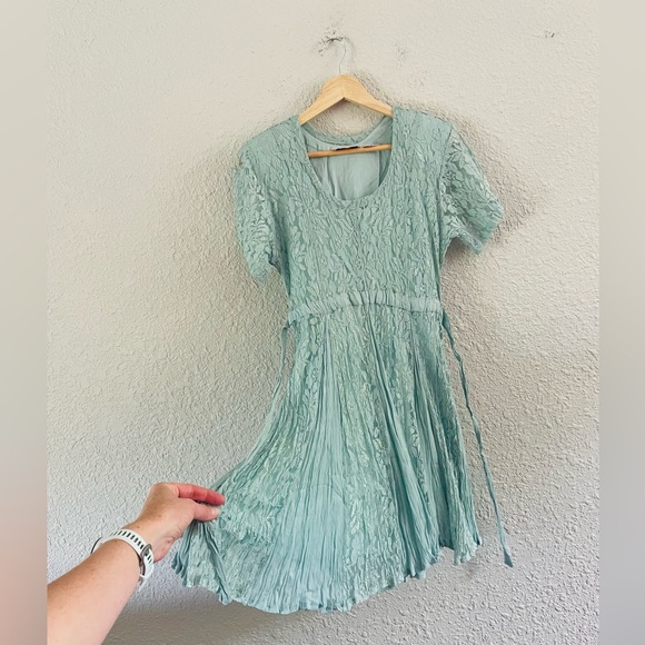 Starina | Dresses | Vintage Starina Delicate Seafoam Mint Green Lace ...